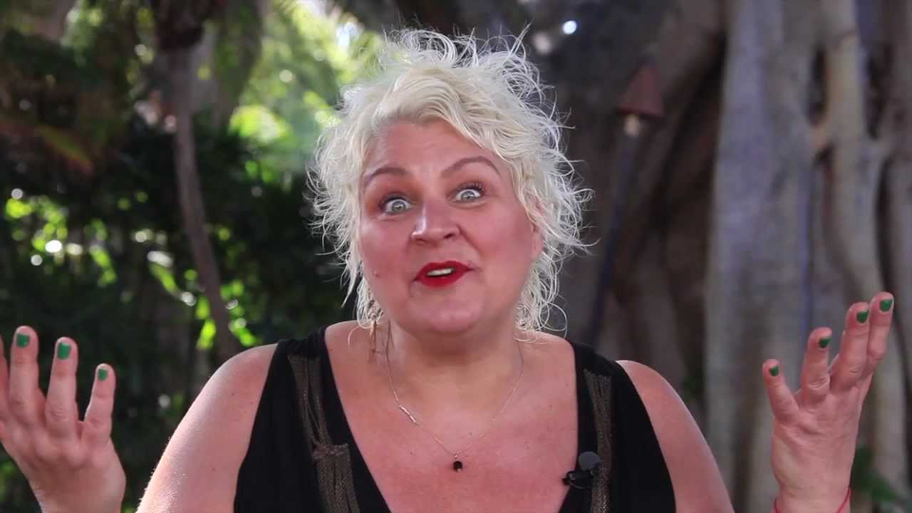 Stephanie Kocielsky of Paul Mitchell, Fashion Frenzy Mentor Video - YouTube