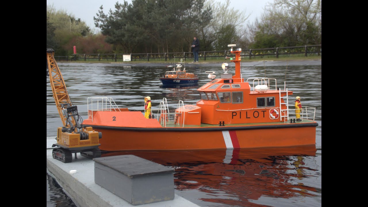 The Pilot Boat from Southport Model Boat Club - YouTube