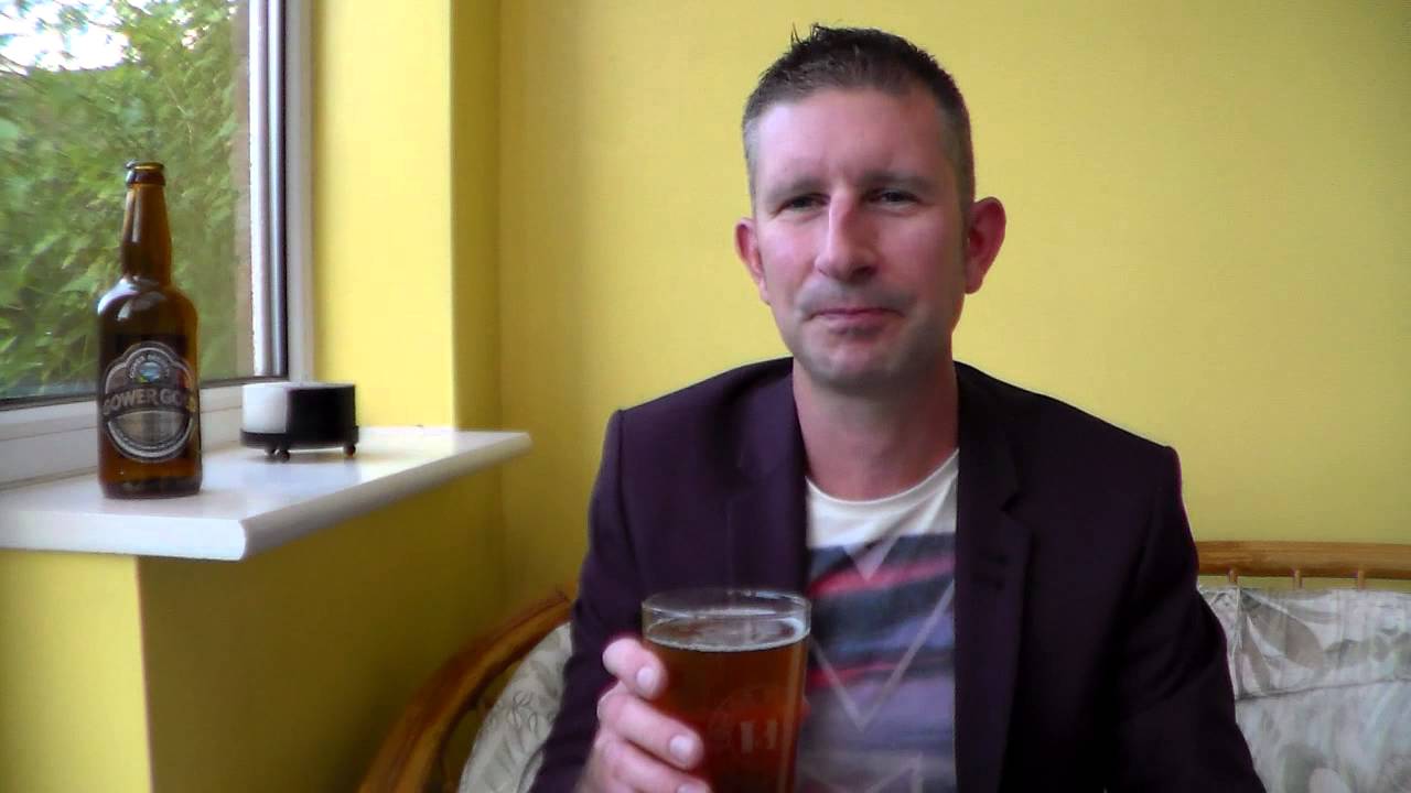 Gower Brewery, Gower Gold 4.5% ABV | Somerset Real Ale Reviews - YouTube
