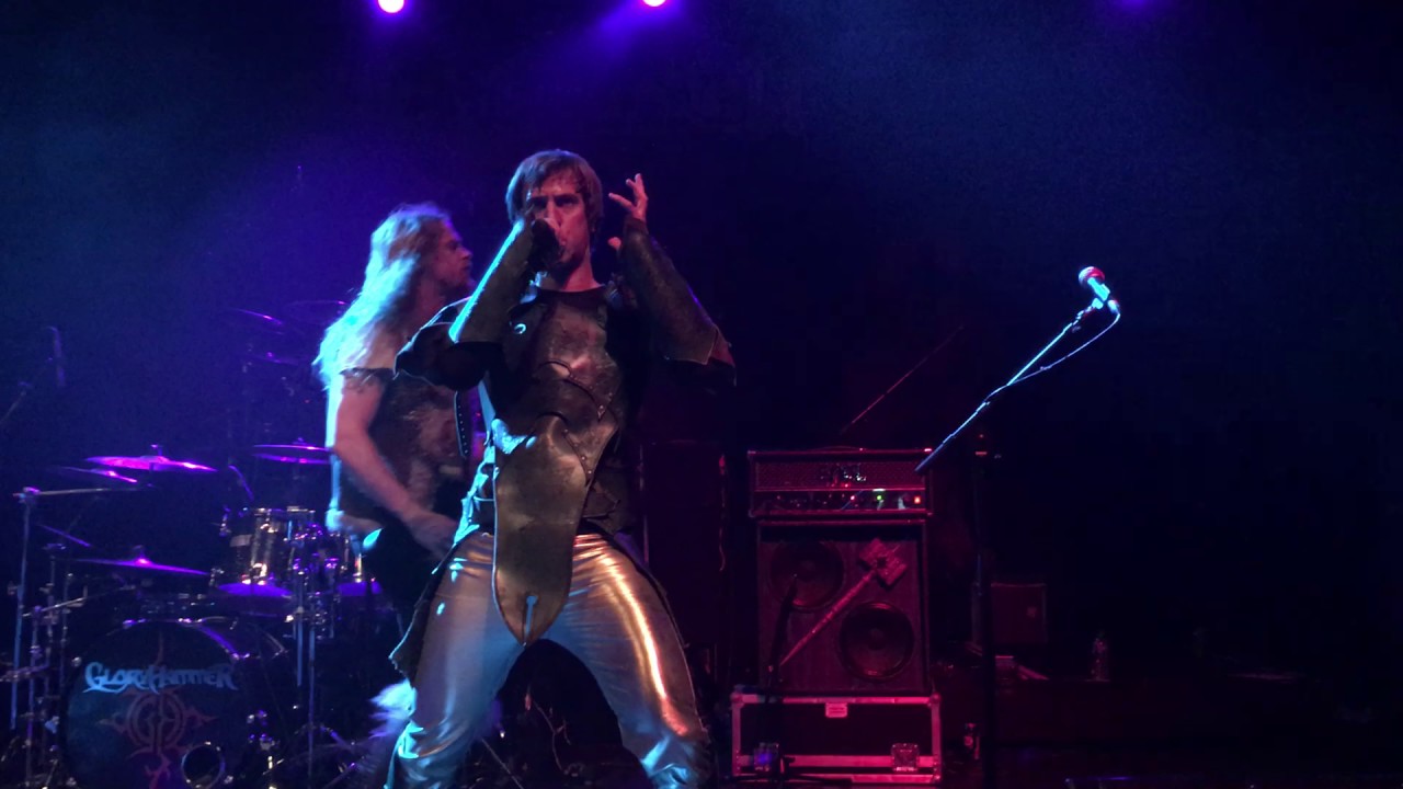 The Hollywood Hootsman - Gloryhammer (Live at the O2 Forum Kentish Town ...