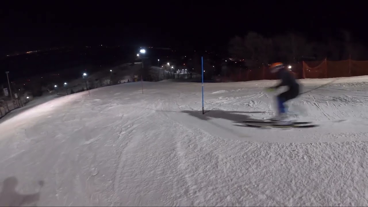 Midwest Masters Alpine Slalom Training - YouTube