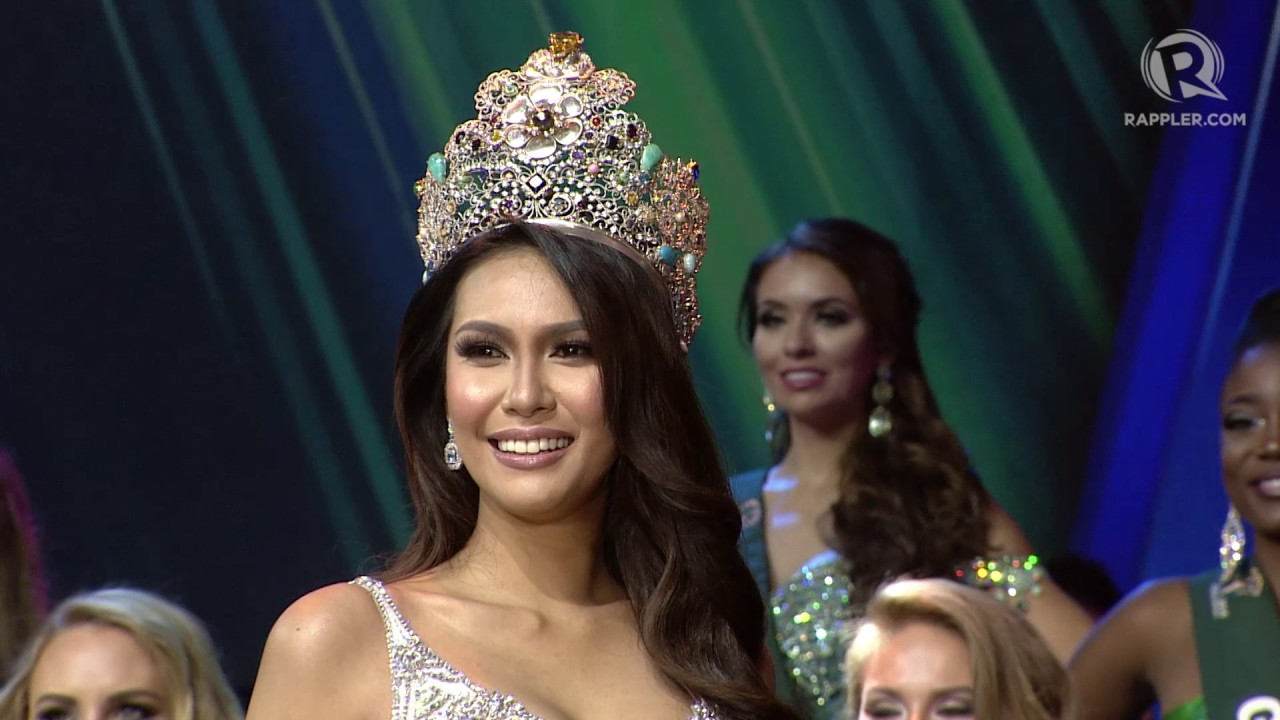 Miss Earth 2015 Angelia Ong takes her final walk - YouTube