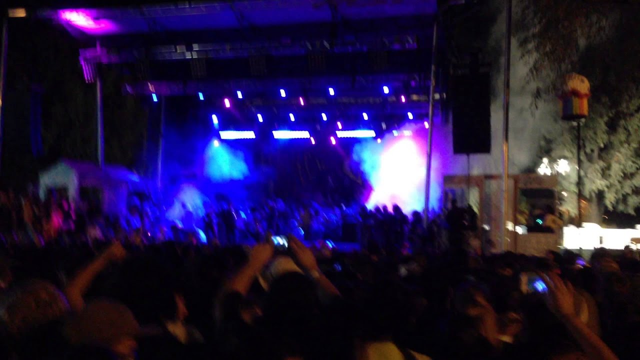 The Growlers ft. a Mariachi band from West Covina Beach Goth ||| - YouTube