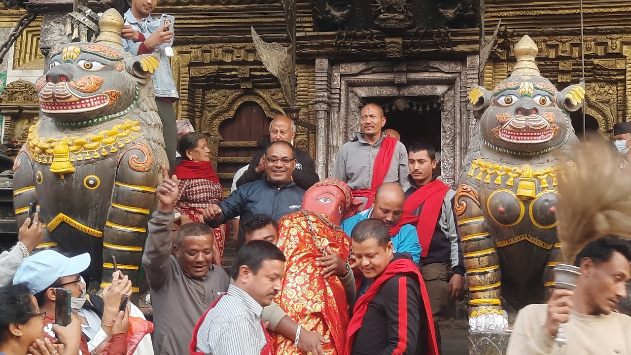 Rato machindra nath jatra | nhawa yau jatra 2079/12/24 - YouTube