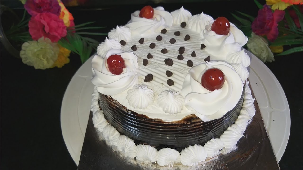 अशा पद्धतीने बनवा झटपट गणाश चॉकलेट केक/Gnash Chocolate Cake Design ...