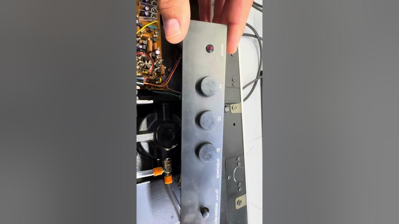 LUXMAN PD-555 vediamlo aperto - YouTube