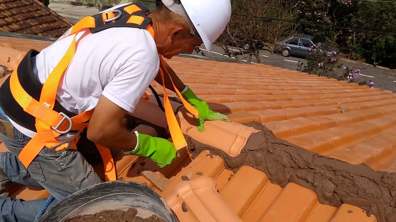 COMO MONTAR TELHA CUMEEIRA!! PASSO A PASSO!! - YouTube