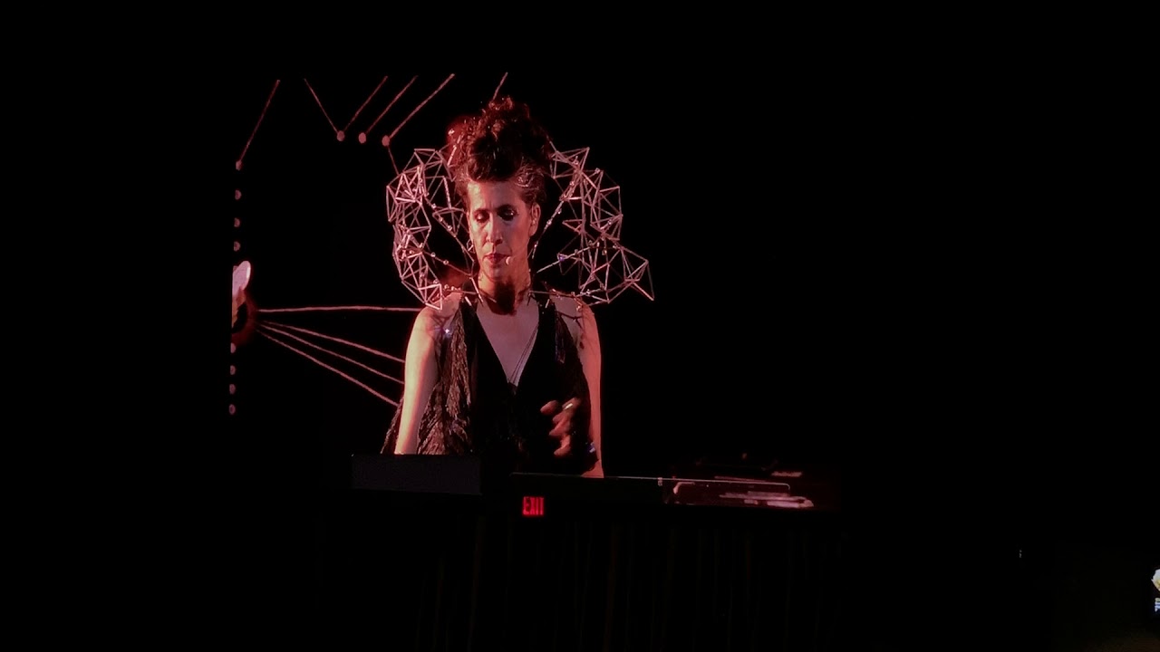 Imogen Heap / Headlock / The Greek Theatre Los Angeles 6/13/19 - YouTube