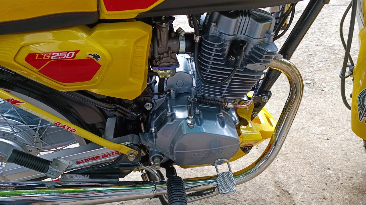 CG Súper Gato.250 cc standar para el mundo RACING - YouTube
