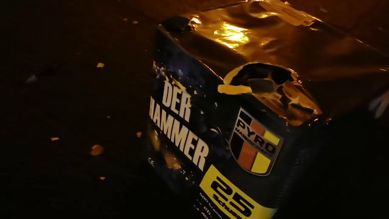 Pyro Mannschaft - Der Hammer | STRAATFILM | - YouTube