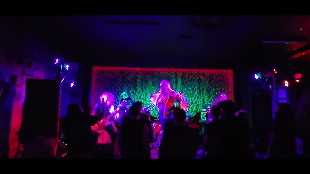 Lord Humongous - Live at Black Magic Social - YouTube