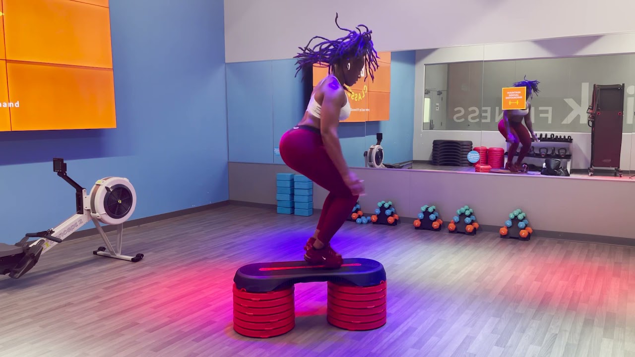 Straddle Jumps Gym - YouTube