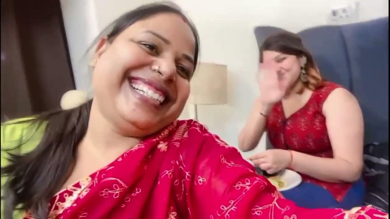 Jinval family vlog.239. first time ghar ke bahar who Hamra makeup shoot - YouTube