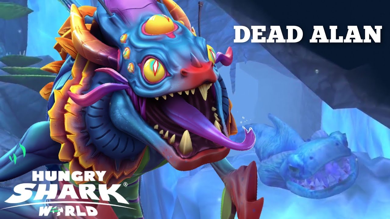 COSMIC ALAN MEETS DEAD ALAN! - Hungry Shark World - YouTube