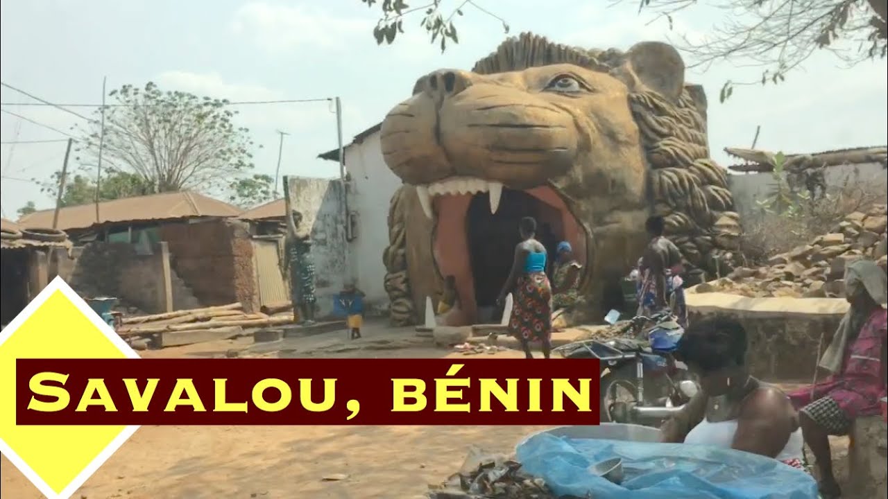 Savalou, Bénin Drive Through - YouTube