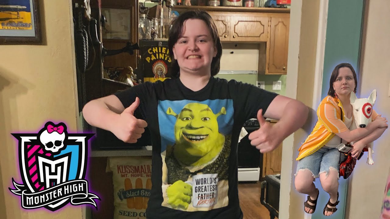 elyssa unboxes monster high dolls - YouTube
