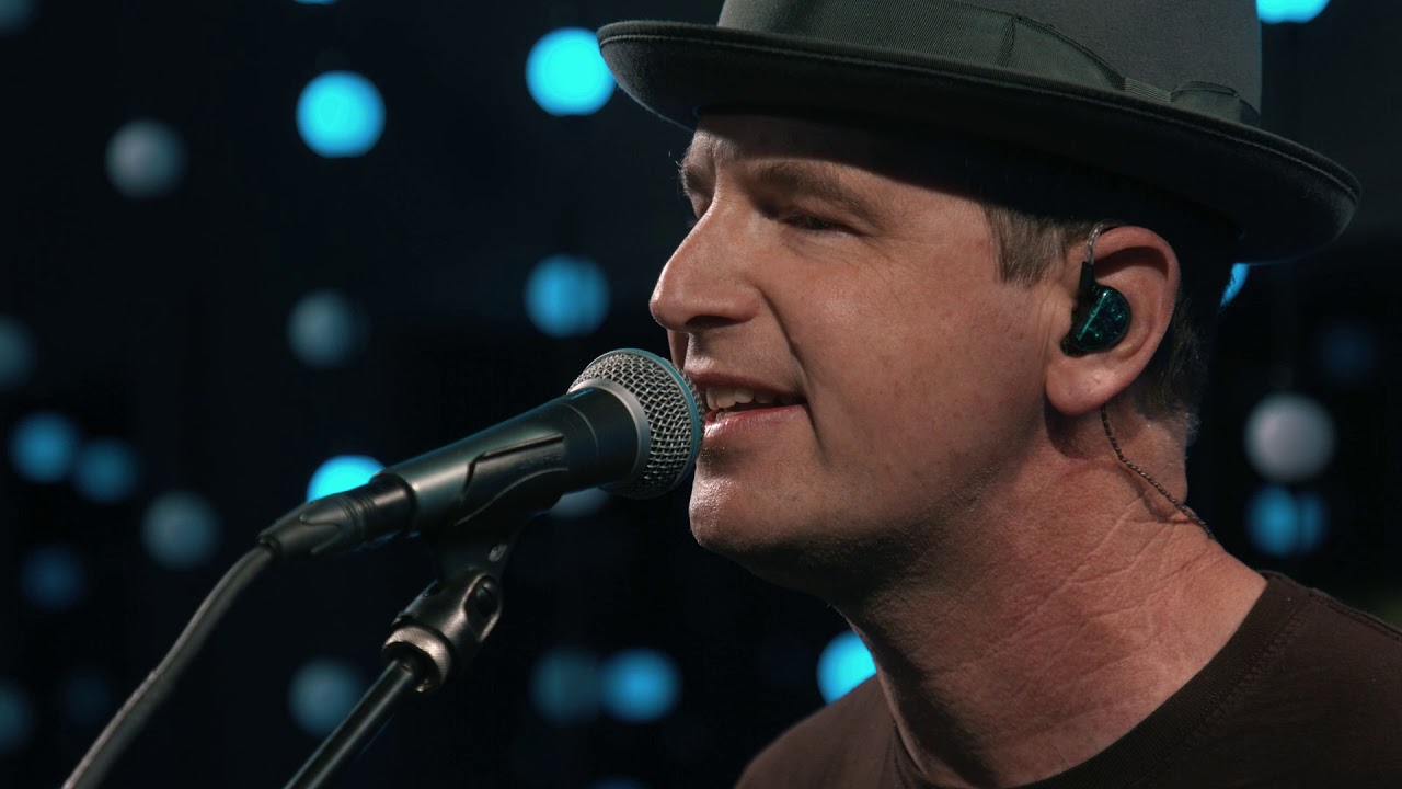 Danny Newcomb & The Sugarmakers - Burning Brightly (Live on KEXP) - YouTube