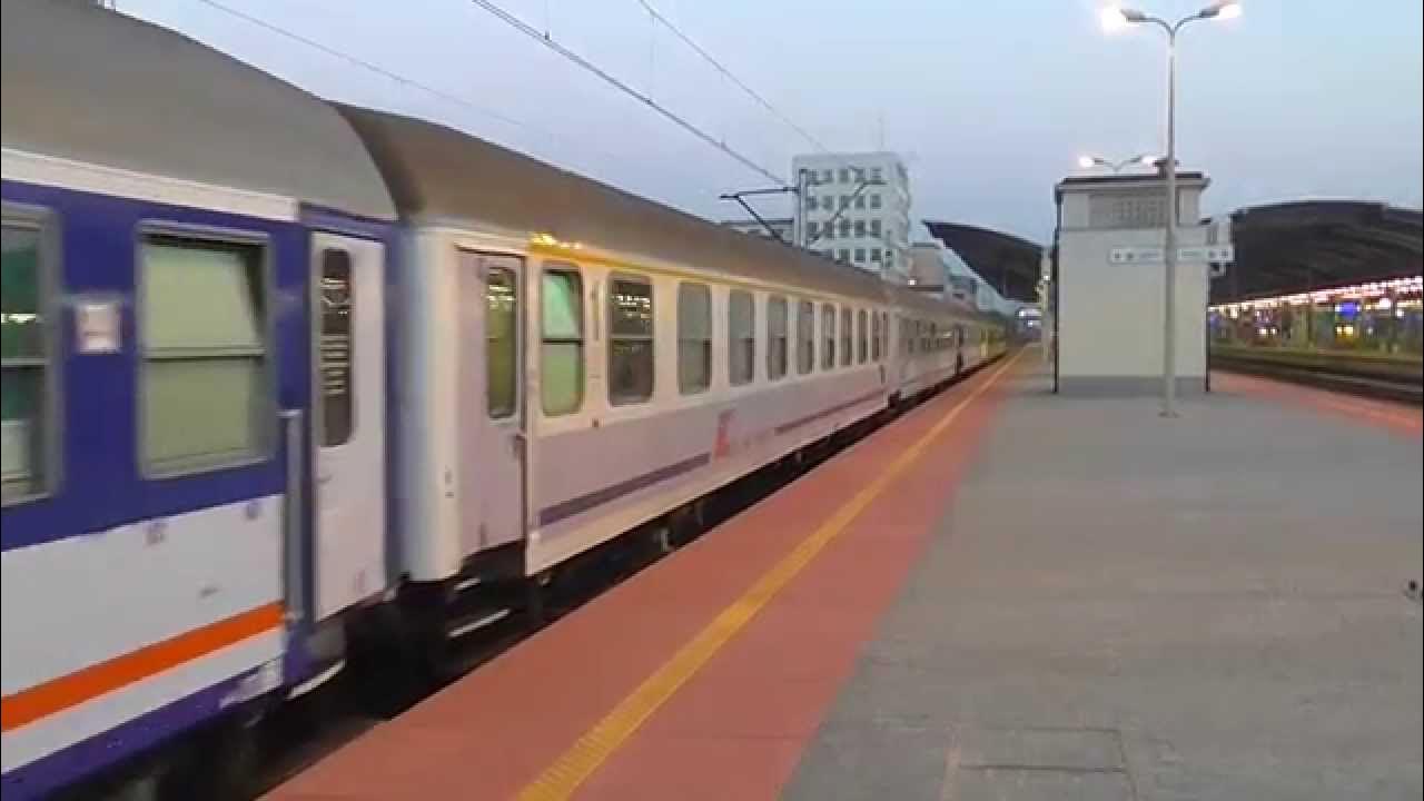 Stacja: KATOWICE - Odjazd EU07-230 z nocnym TLK "PRZEMYŚLANIN" do Przemyśla Głównego - YouTube