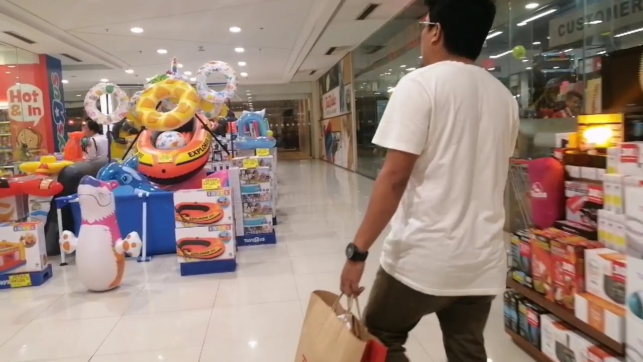 CENTRIO AN AYALA MALL CAGAYAN DE ORO CITY - YouTube