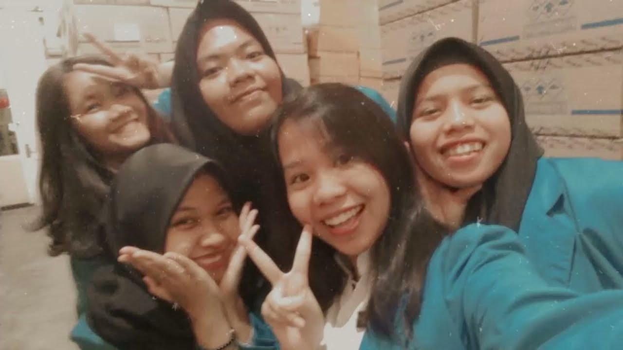 D3 FARMASI INKES HELVETIA - YouTube