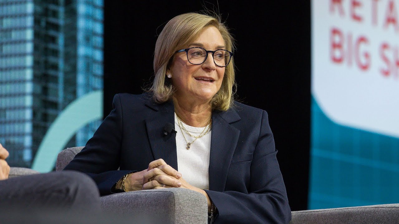 Abercrombie & Fitch Co. CEO Fran Horowitz on leadership - YouTube