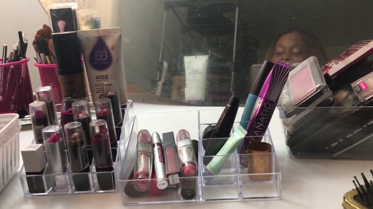 Mini makeup collection 💄💋 - YouTube