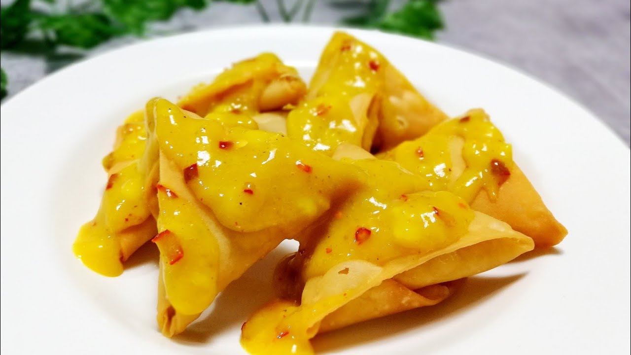 Mini Samosa with Aloo ki Chatni | Karachi Famous Street Food! - YouTube