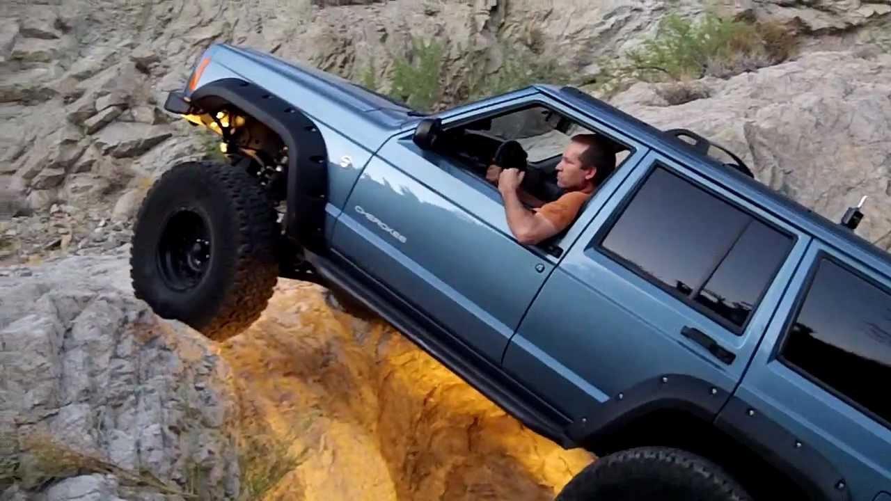 Crawling Up Waterfall @ Copper Cache Trail - YouTube