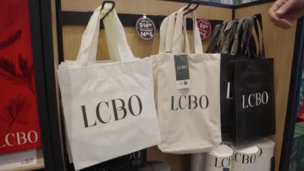 Ontario premier tells LCBO to bring back paper bags in stores - YouTube