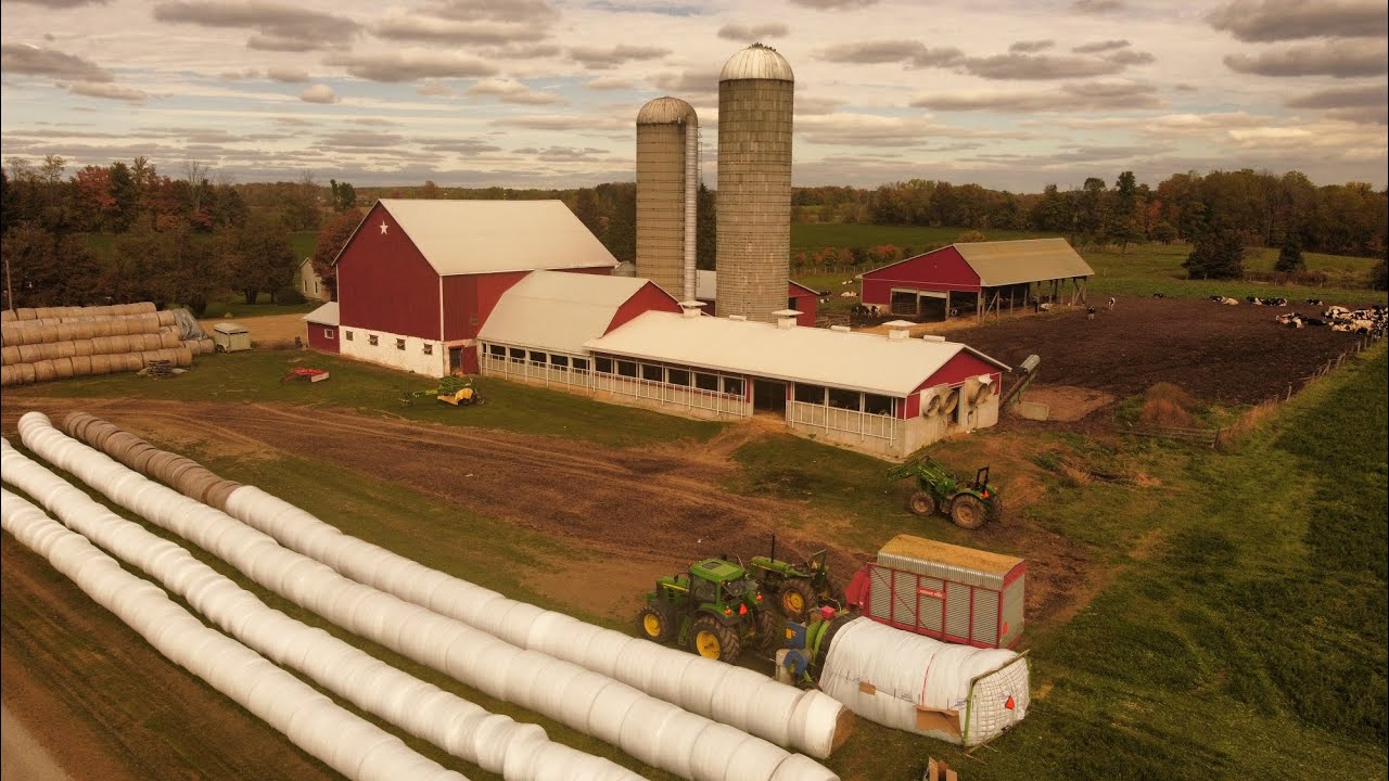 Bagging corn silage! - YouTube