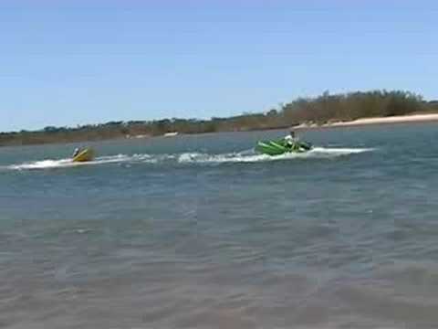 Piranha Boats - YouTube