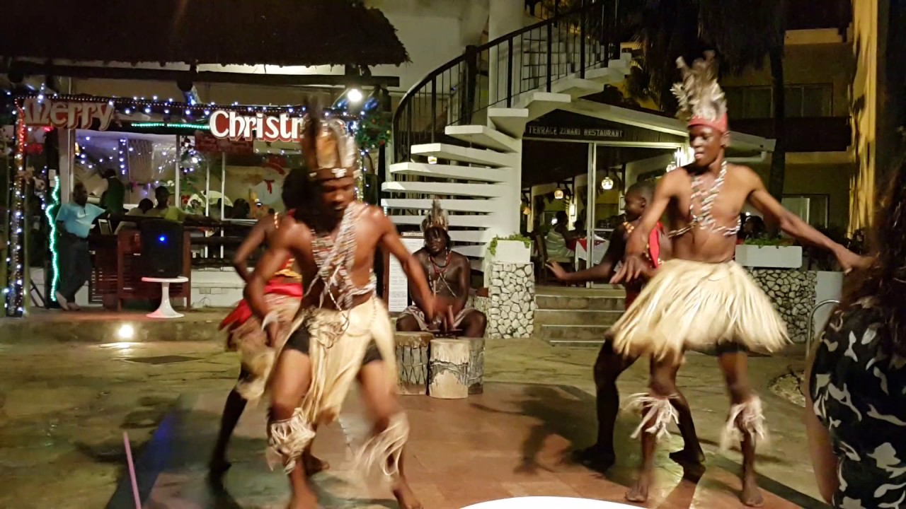 Ngoma dancers - YouTube