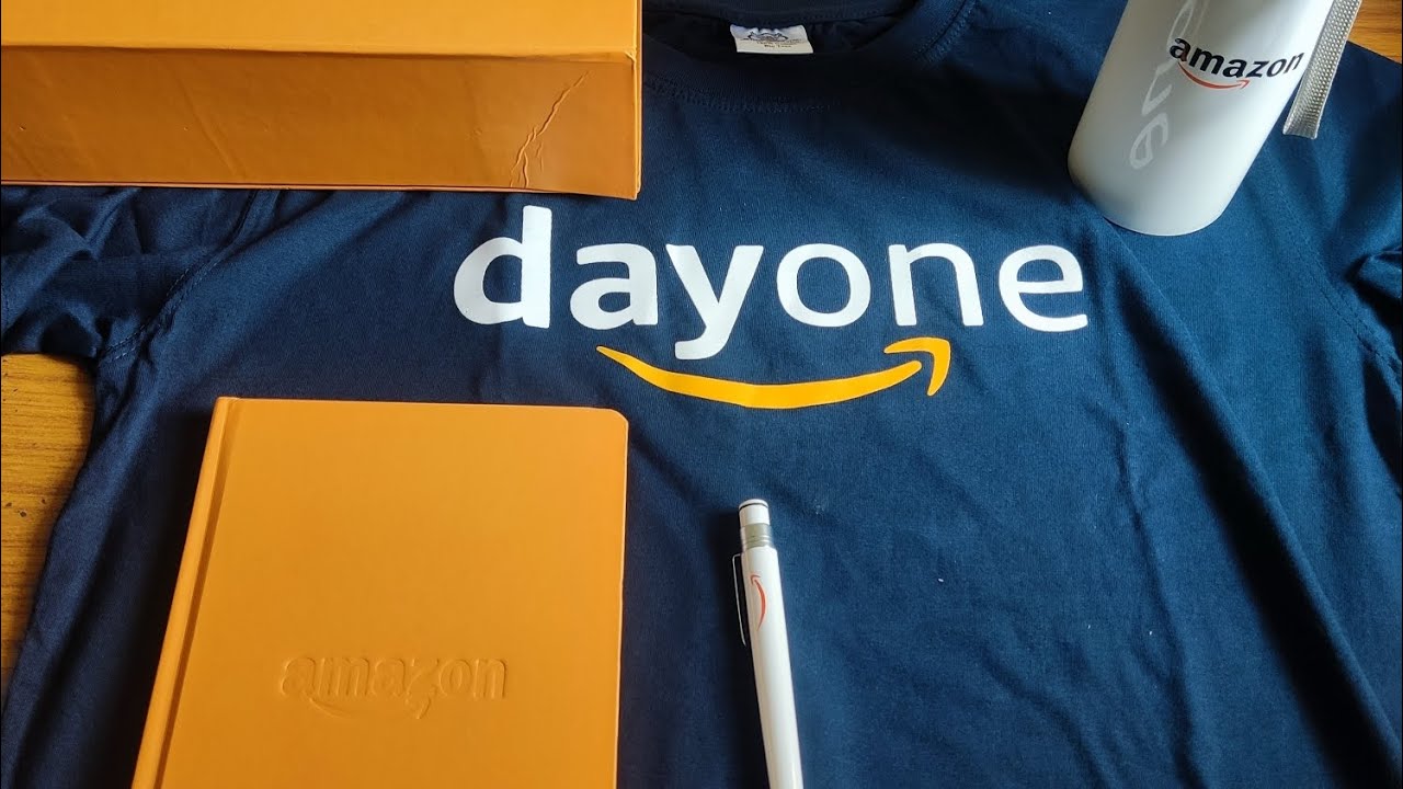 Amazon India SDE internship | Welcome kit Unboxing! - YouTube