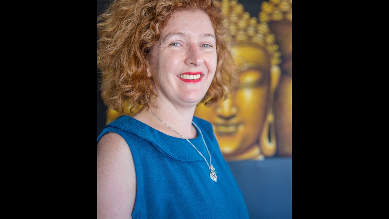 How do I work: with Renee McDonald - YouTube