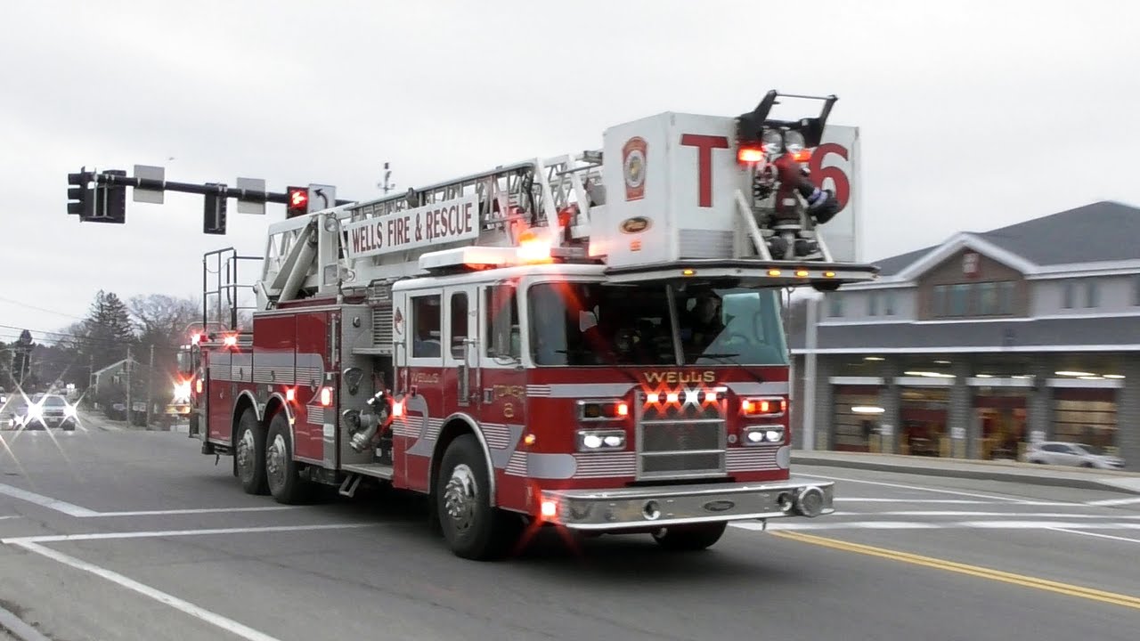 Wells, ME Fire Department Tower 6 & Engine 7 Responding - YouTube