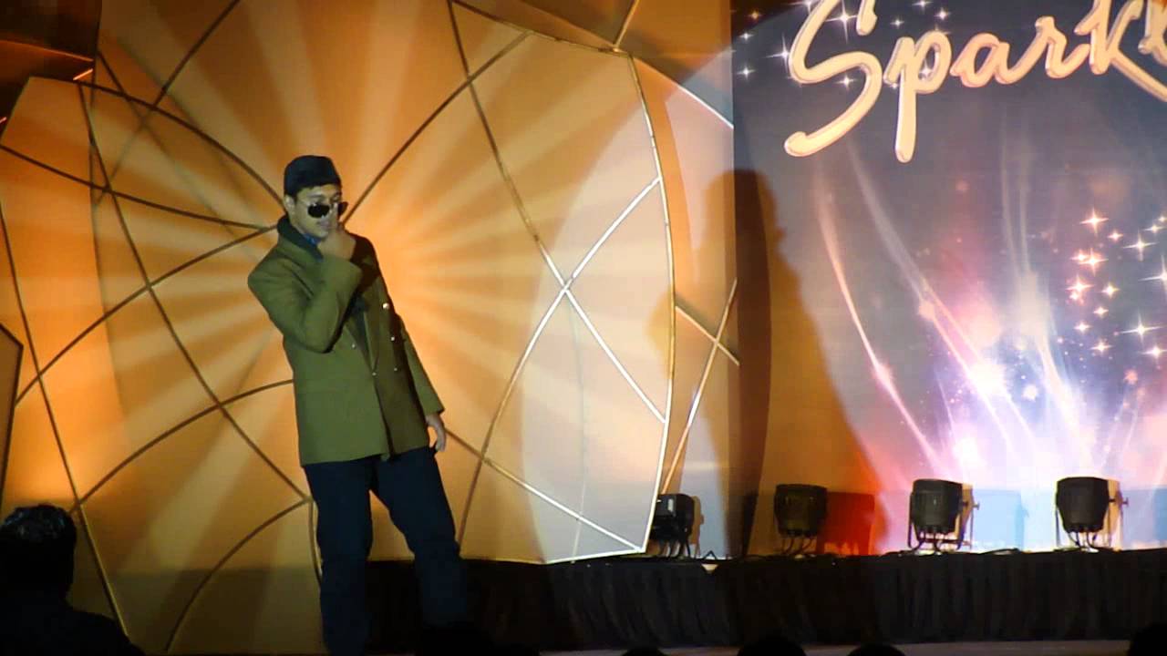 Symphony Teleca Sparkle Event Fashion Show Part 1 - YouTube