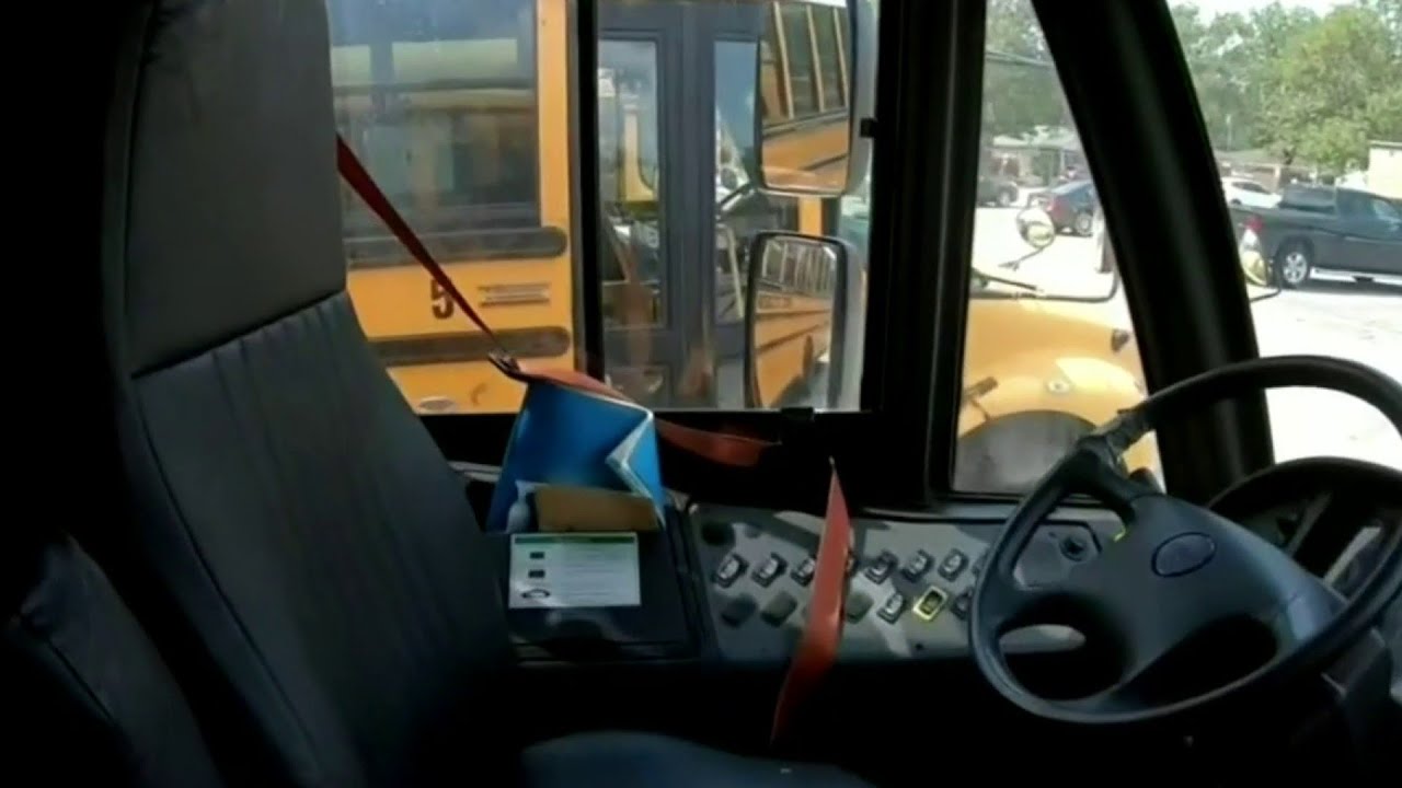 Macomb County bus driver arrested for driving drunk, crashing bus - YouTube
