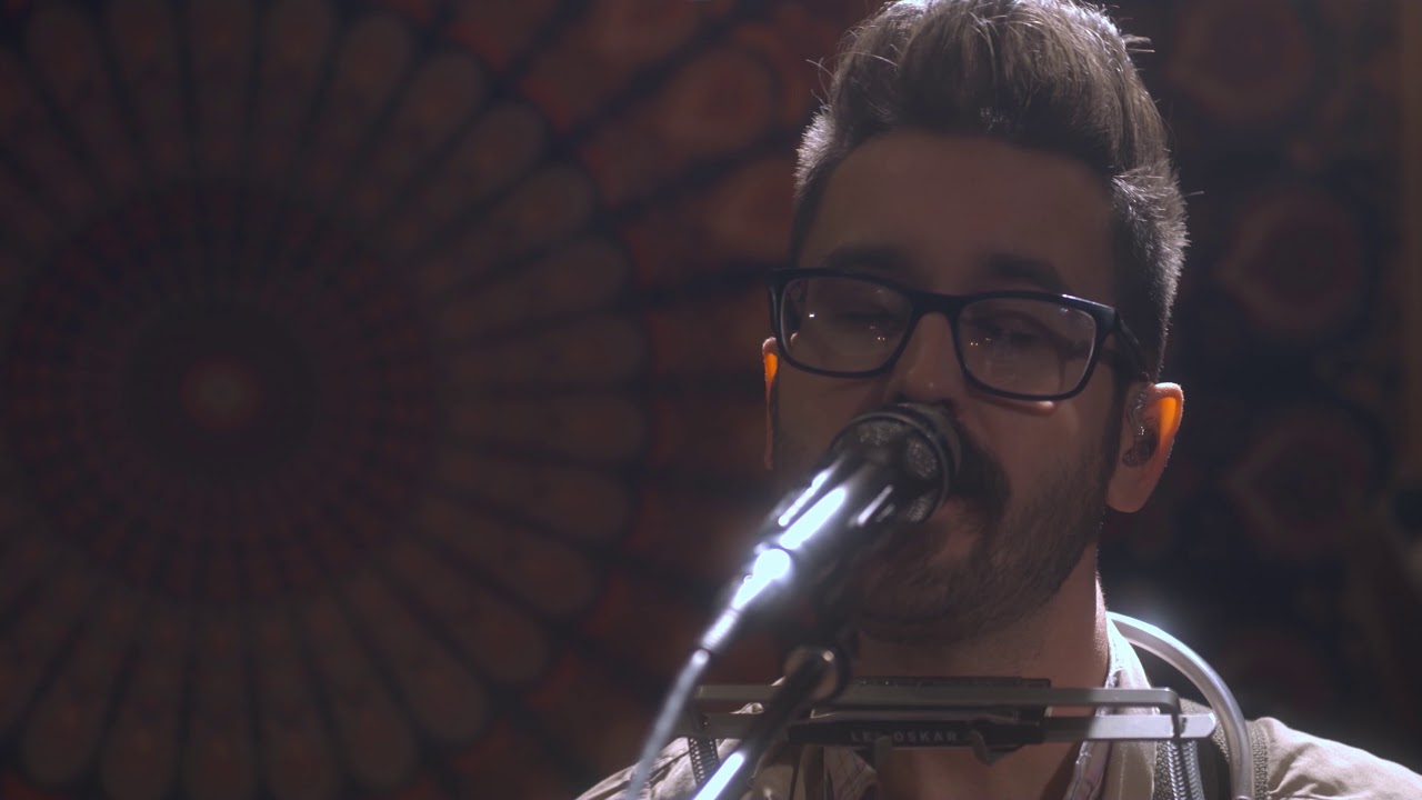 Sean McConnell // Shaky Bridges feat. The McCrary Sisters (Live) - YouTube