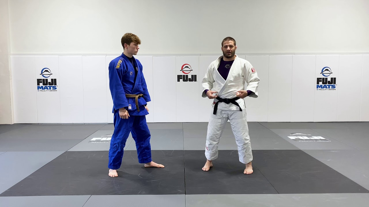 Quickly Catch Your Opponent Off Guard - Travis Stevens Basic Judo ...