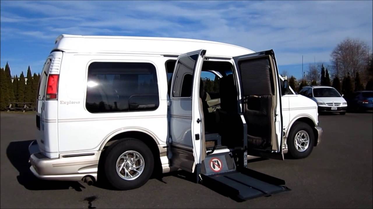 2001 GMC Savana, White - STOCK# 236484 - Walk around - YouTube