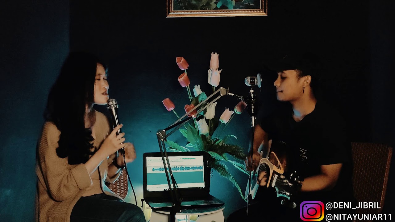 TRI SUAKA - MENUA BERSAMAMU (COVER ACOUSTIC) BY Deni Candra ft Nita ...