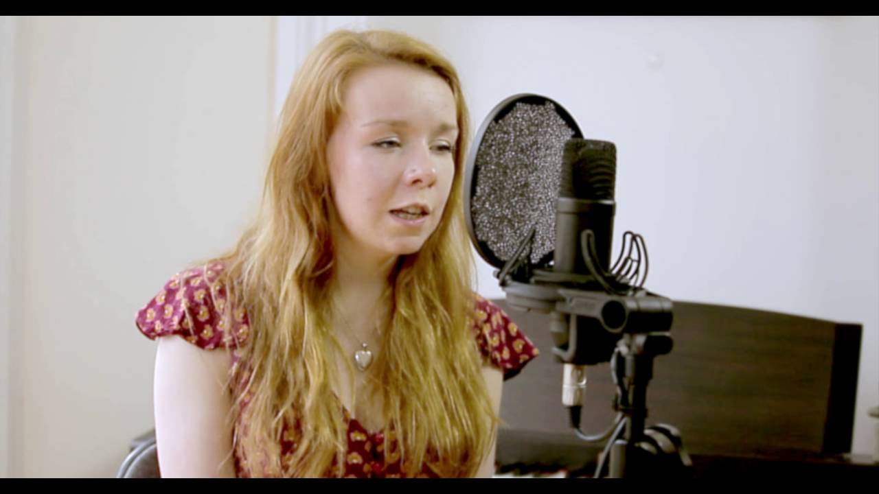Ella Munro and Catriona Hawksworth - Song of the Fishgutters - YouTube
