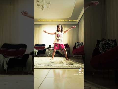 Eylül Asel dans show