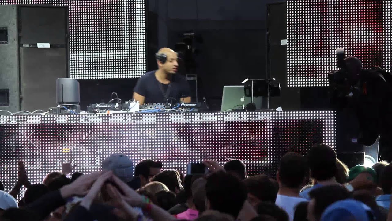 Dennis Ferrer Movement 2013 Detroit - YouTube