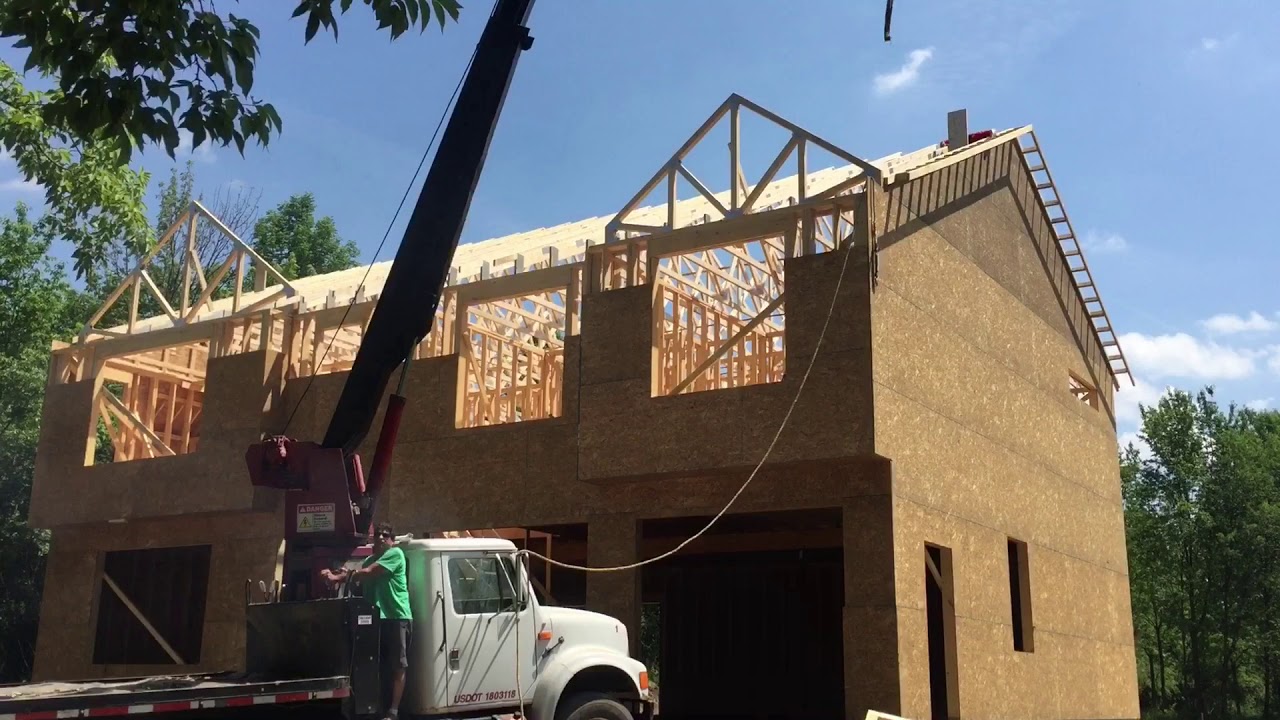 Setting Roof Trusses - YouTube