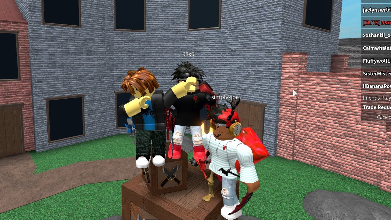 Roblox Murder Mystery 2 (MM2) - Opening some crates. - YouTube