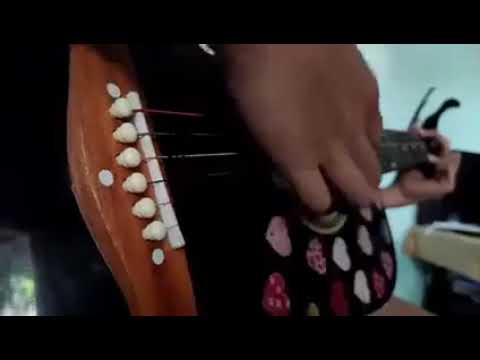 My dougther SYREN JOY she is COMPOSED this song!!! 🥰🥰😘