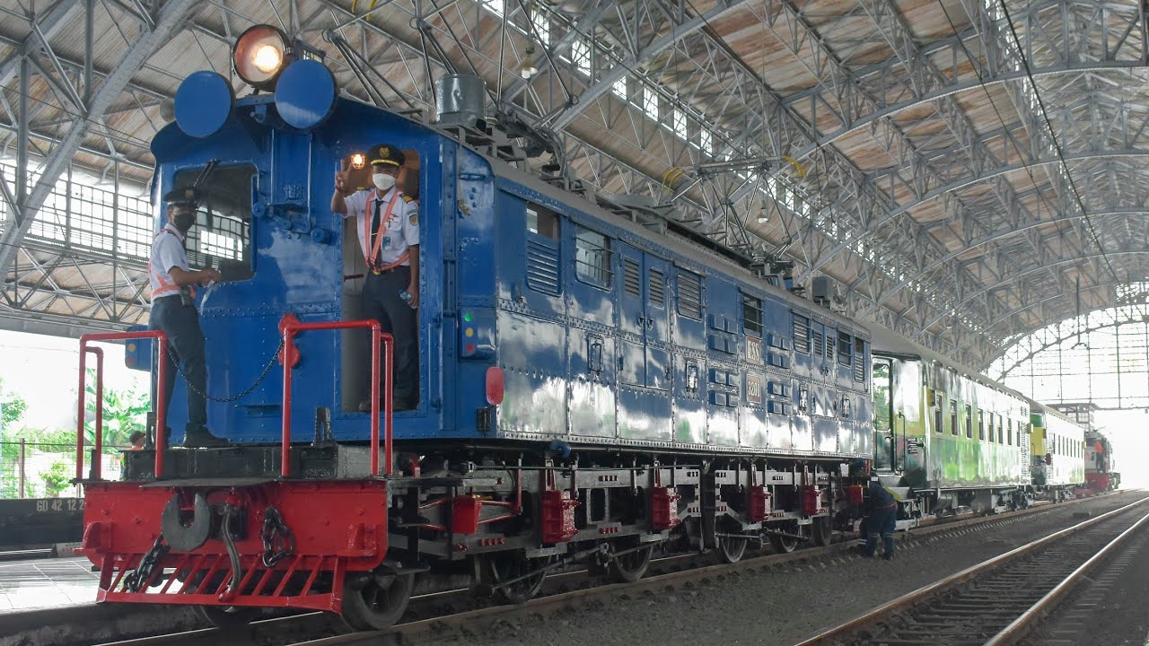 LOKOMOTIF LISTRIK SE-ABAD INI BANGKIT DARI TIDUR PANJANGNYA ...