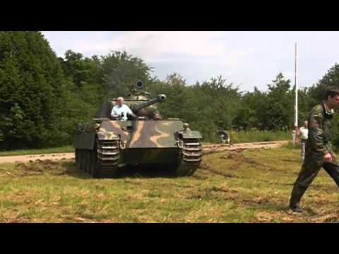 Panther G bei der WTD 41 in Trier am 30. Juni 2012 - YouTube