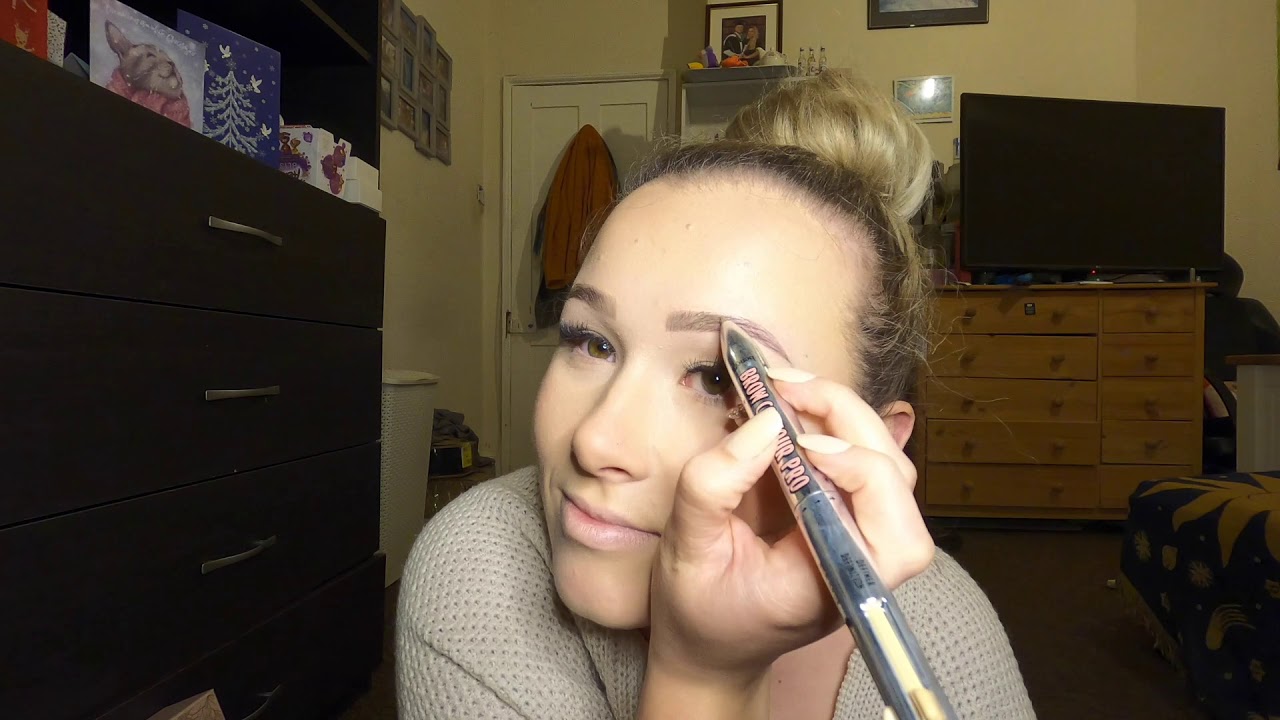make-up tutorial *glitter* *statement red lip* - YouTube